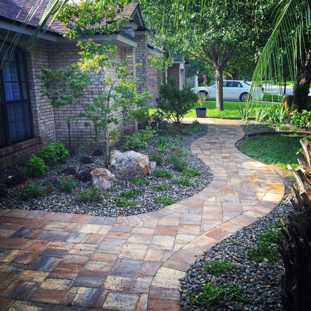 Update Your Landscape: Unleash Creativity with Landscape Pavers ...